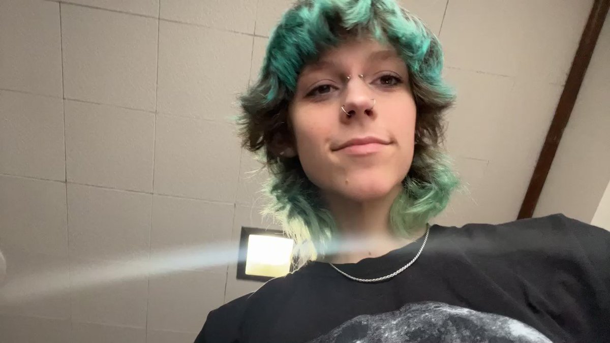 Daisy 49k on Twitter: Daisy 49k on Twitter: