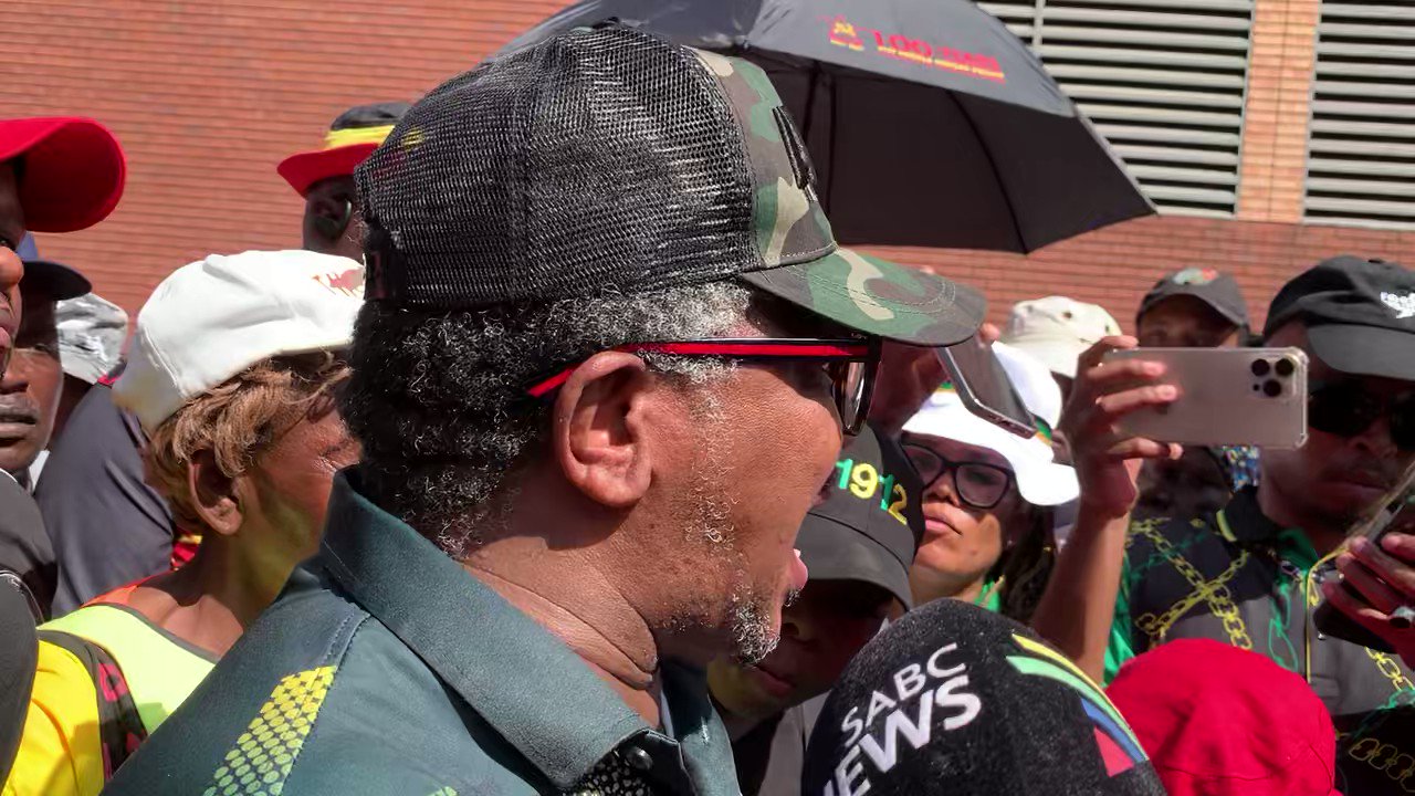 Tshepiso Moche on Twitter: "VIDEO | ANC’s Fikile Mbalula says from now onwards, the ANC will ...