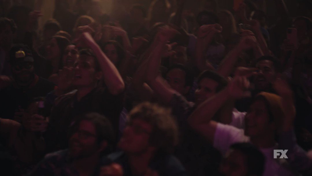 Cheering Crowd Gif Cheering Crowd Gif