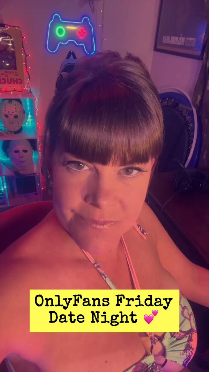 ® Rebecca Love™ 💕 On Twitter Friday Date Night Gxrb8xy5og Livestream 6pm Pst 💕