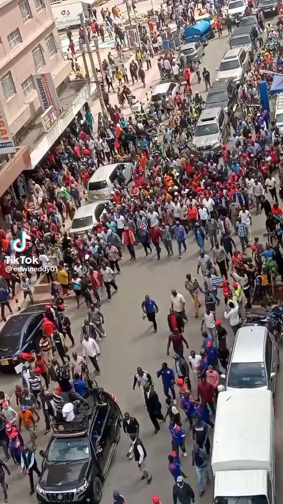 Abuga Makori EGH, MBE on Twitter: "Revolution starts slowly. It is building in Kenya. William ...