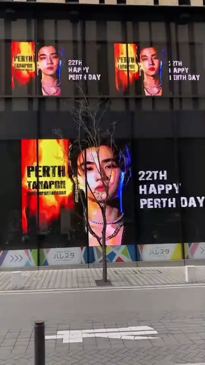 Perth Tanapon Japan FC🇯🇵 on Twitter: "ビジョン始まっております🔥🔥🔥🖤🤘🏻 LED with wishes for the success and ...