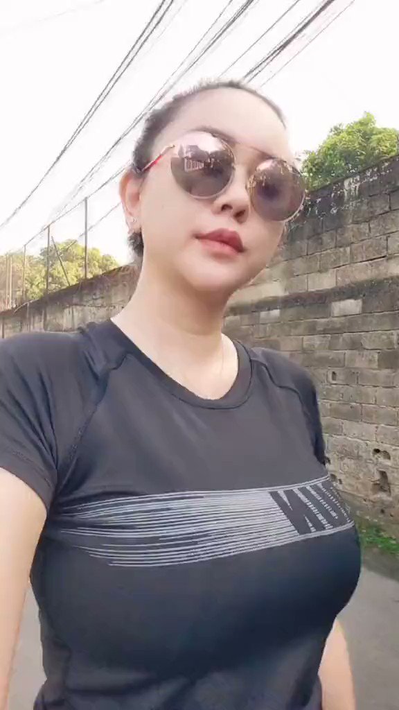 EnakanArtis on Twitter: "aurakasih"