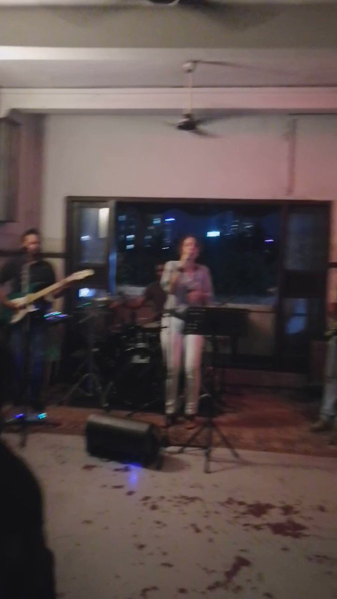 Lilanka Botejue on Twitter: "The New Colonial Hotel Bar in Fort serves up some nice drinks ...