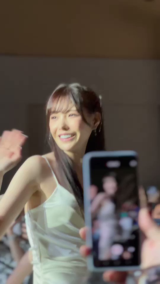 ユーウェイ 🇹🇼Yuwei on Twitter: "お久しぶりです、お目にかかれてとても嬉しく嬉しいです！ どうもありがとう！ いつも応援しています！ @Arina_aa9 #新ありな"