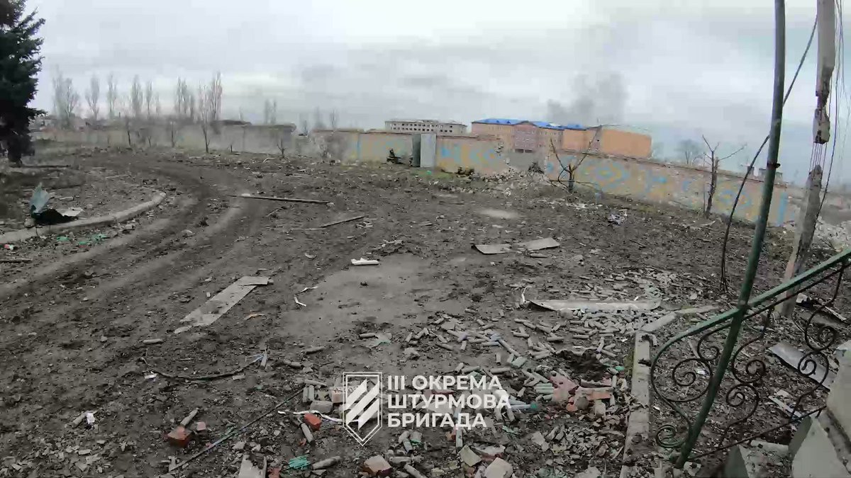 MilitaryLand.net on Twitter: "📽️ Fighters of Ukrainian 3rd Assault Brigade in #Bakhmut ...