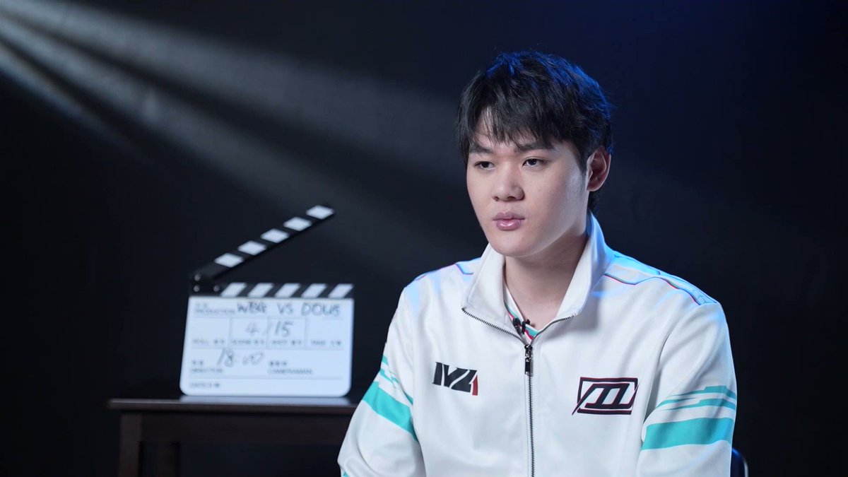 【公式】IdentityⅤ第五人格eスポーツ事務所 on Twitter: "#COAVIワールド決勝 〜インタビュー〜 DOU5にWBG戦の対策について聞いてみましょう！ Live Now↓ ...