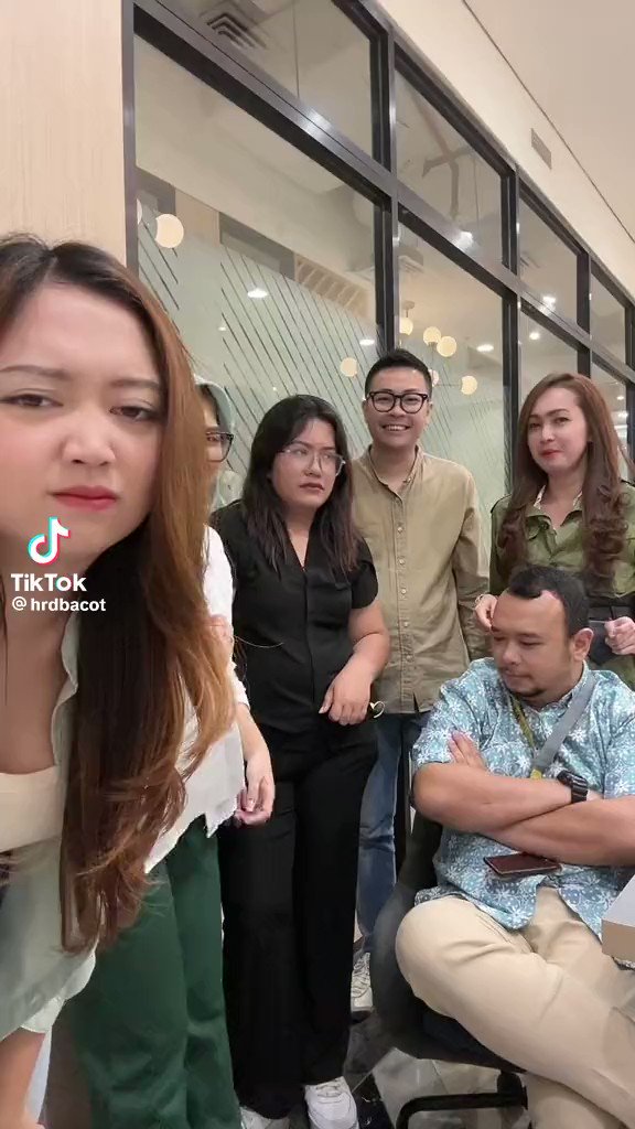 HR. D Bacot on Twitter: "Udah kecium belum baunya? https://t.co/GfpHz4d6B5" / Twitter