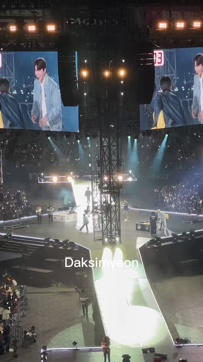 𝙈𝙞𝙩𝙝. exo dday on Twitter: "These men are in their 30s pls😭😭. #EXO #EXOCHANNEL_THEBEST ...