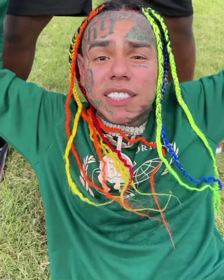 Dj Akademiks On Twitter 6ix9ine Does The La Fitness Challenge