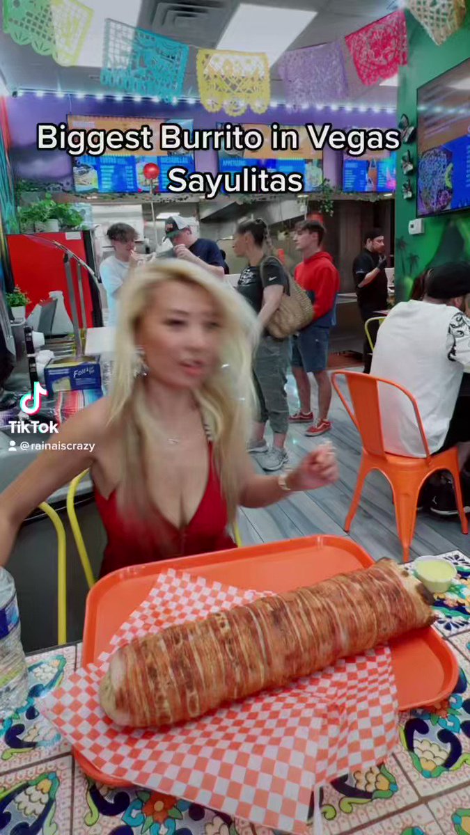 Raina Huang On Twitter Biggest Burrito In Vegas π― At Sayulitas