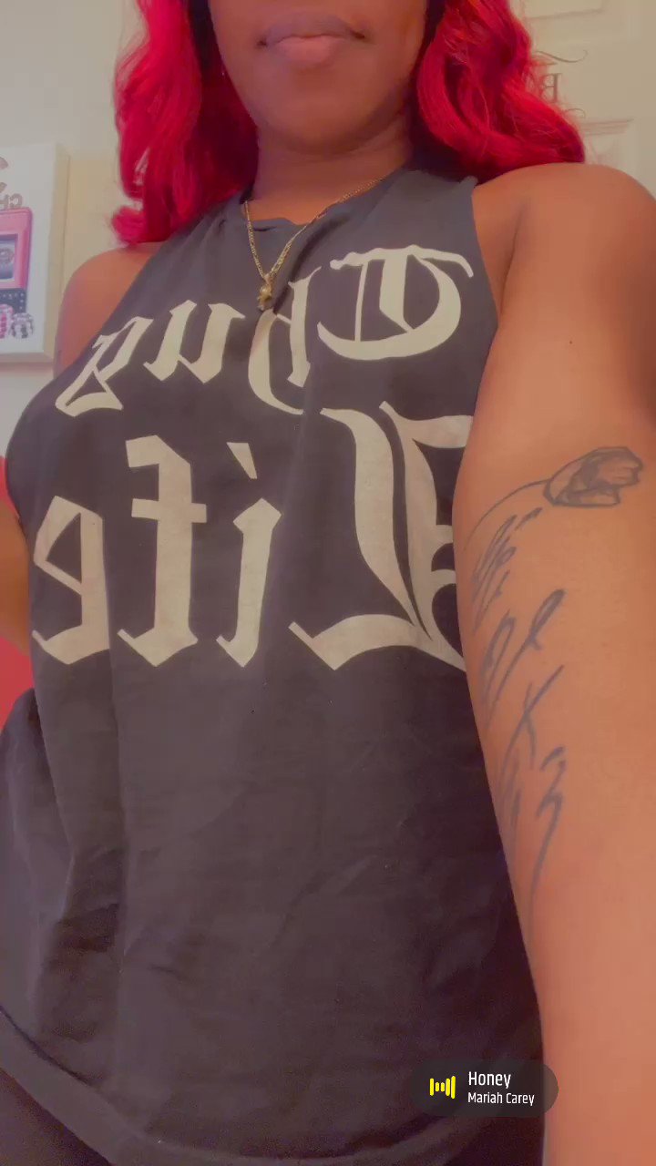 Sunnii☀️ on Twitter: "@MissBNasty Just trying on my new wig on this beautiful Tiddy Tuesday ️‍🔥 ...