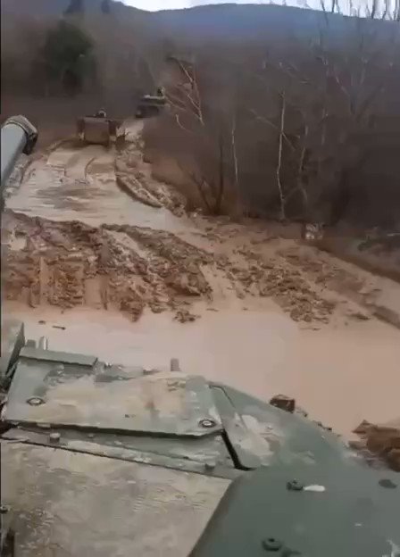 Edward Weinert on Twitter: "💡1/n Ukraińcy będą mieć około 20 dni na zebranie wojsk przy linii ...