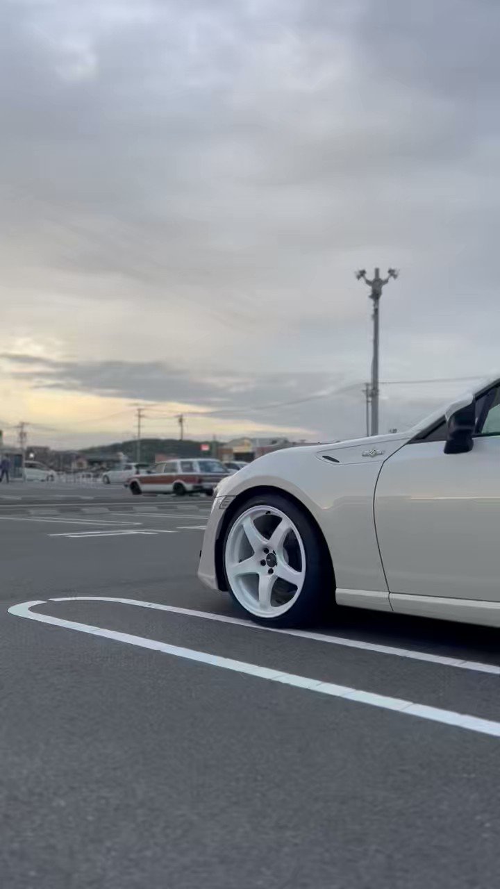 𝑅𝑒𝒾𝓃𝒶 (@reina_pf05) / Twitter