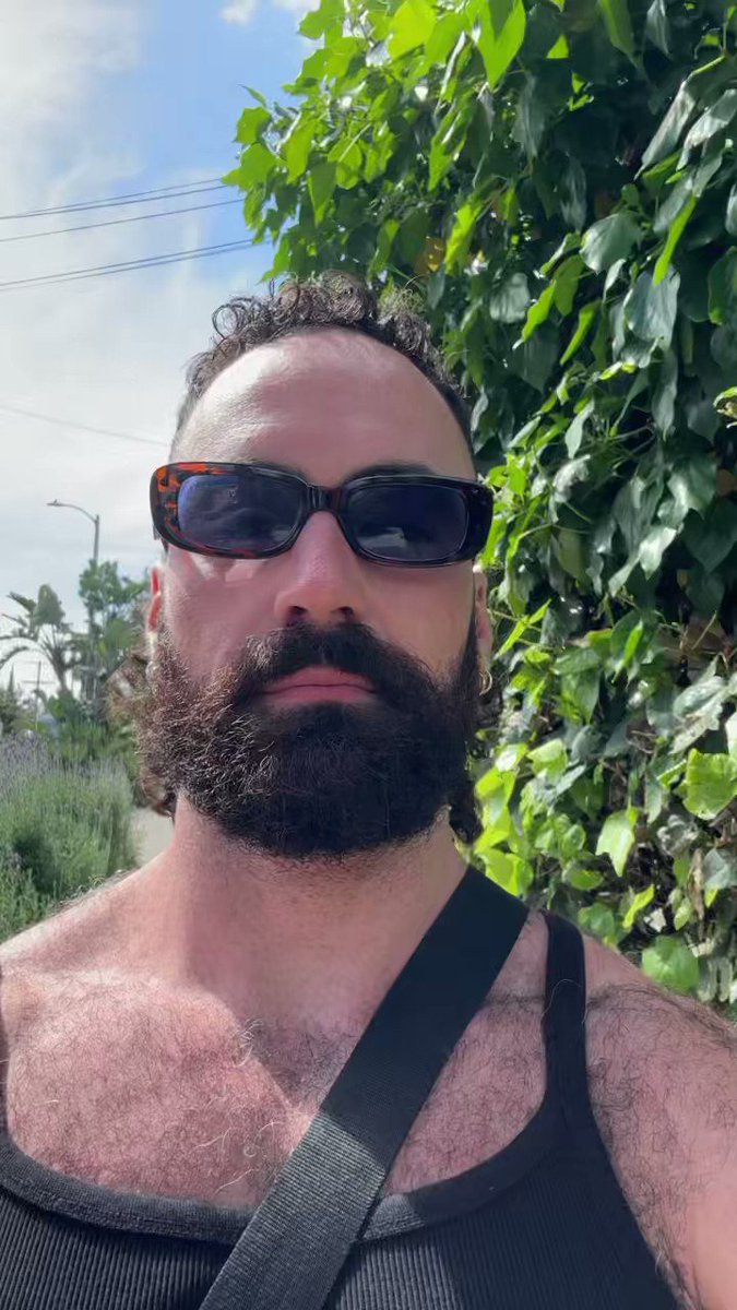 Aussie Men Exhibit 🇦🇺 FREE OF on Twitter: "RT @rex_aus: LA gets me hard 🍆"