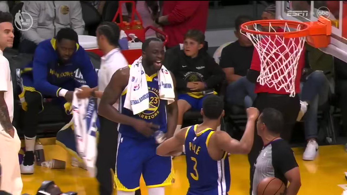 ClutchPoints on Twitter: "Draymond Green was hit with a technical foul for arguing his third ...
