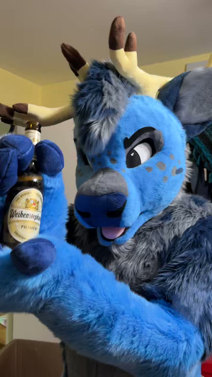 NikkiBou 🔜 FWA on Twitter: "HOW TO FIND ME AT #FWA2023 Come say hi and have a beer together! 🍻 📸 ...
