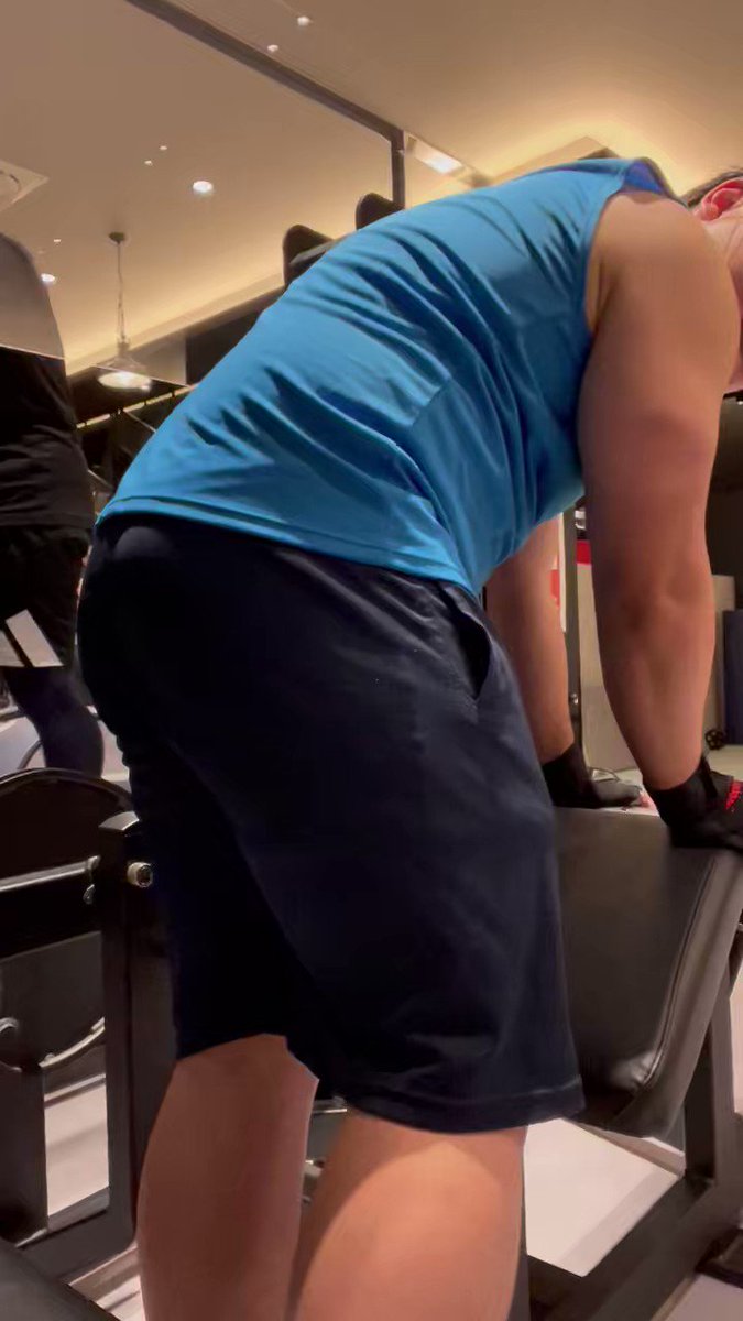 アナログ on Twitter: "今日の筋トレ報告 今日は足トレ スクワット80㎏ 10回×3セット レッグプレス172kg 10回×4セット レッグカール47kg 10回×4セット レッグ ...