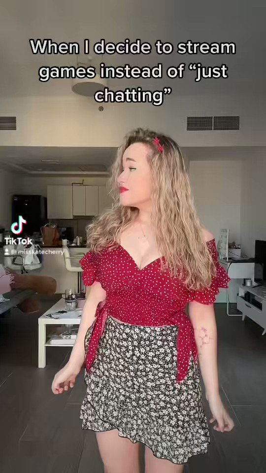 Kate on Twitter: "#twitch #streamer things😂😂😂 https://t.co/Lh4ihVjM00" / Twitter