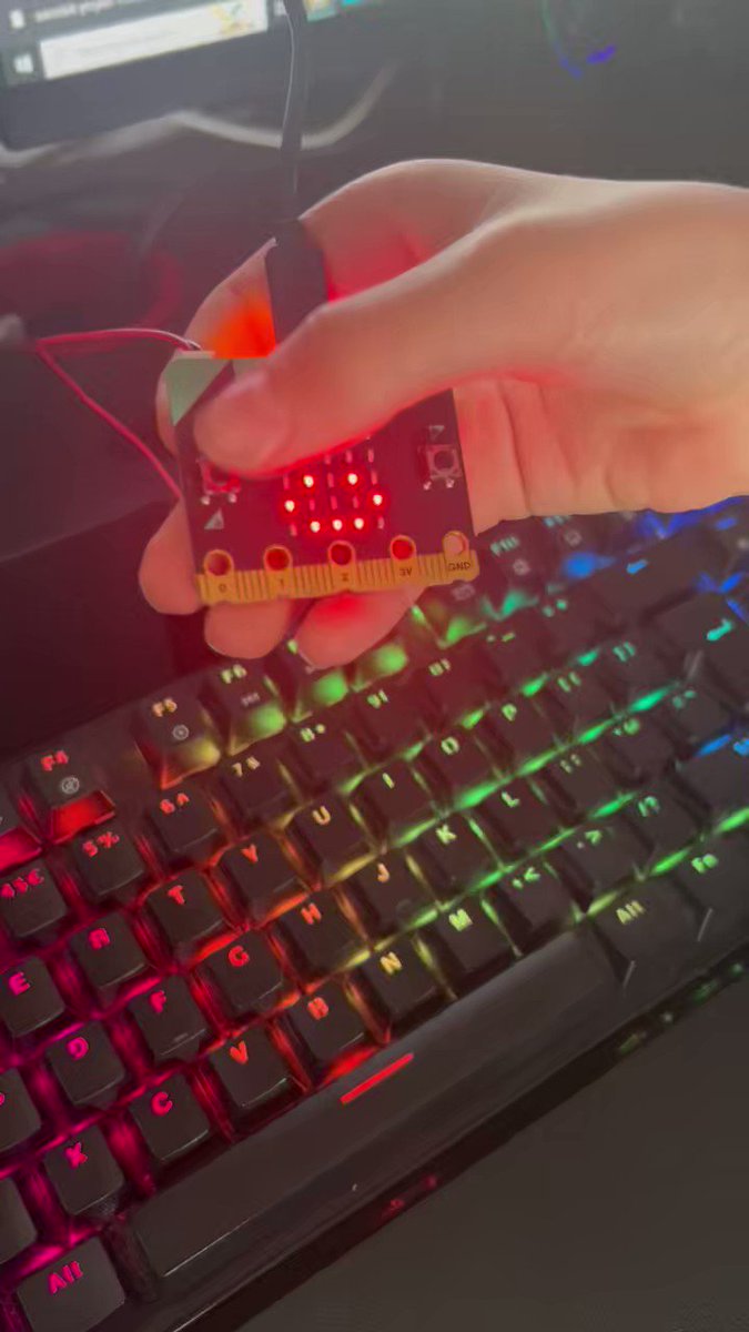 Micro:bit Educational Foundation on Twitter: "RT @Computing_4Kids: My son loves computing …. I ...