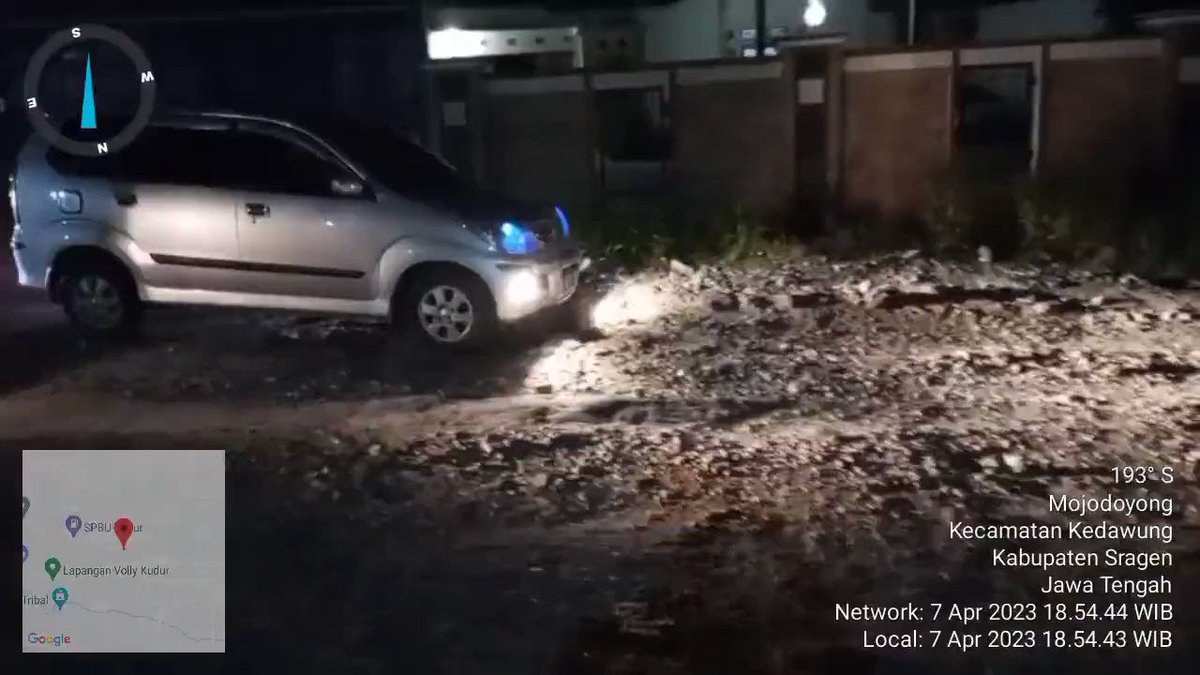 dhemit_is_back on Twitter: "Mau tanya yang sibuk safari ke berbagai daerah itu masih Gubernur ...