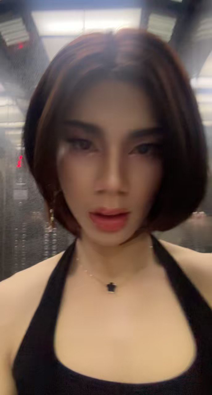 Lyn Lyn (real account) (@lynlyn_llyynn) / Twitter