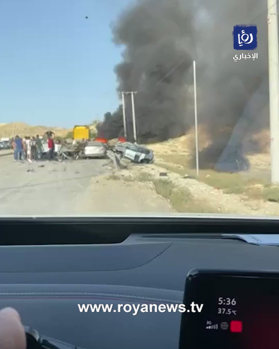 رؤيا الإخباري عاجل وفيات واصابات بحادث تدهور شاحنة مروع على 14 مركبة