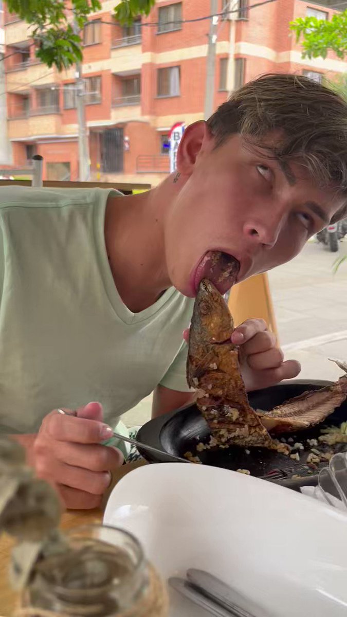 Twink Republic On Twitter Billy Gets Fishy Over Lunch Twinks Are So Badly Behaved twink-republic-on-twitter-billy-gets-fishy-over-lunch-twinks-are-so-badly-behaved