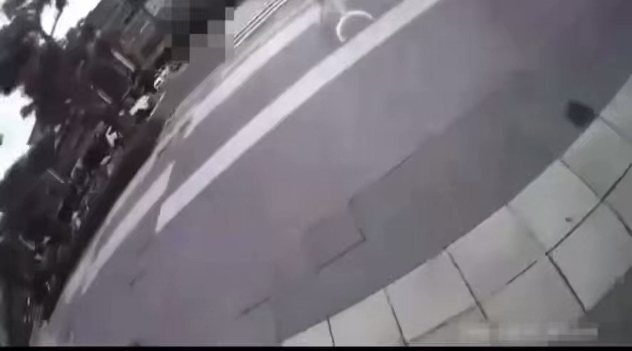 風暴士兵 🪐🪬taiwan Only On Twitter 新北市土城發生槍戰piu Piu Piu 警方共開7槍。 嫌犯開車撞警察