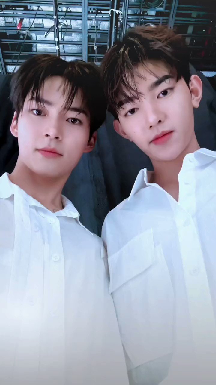 ZB1 ZONE on Twitter: "💌 MAIL from ZB1 📌ZB1 tiktok update with Sung Hanbin and Zhang Hao ...