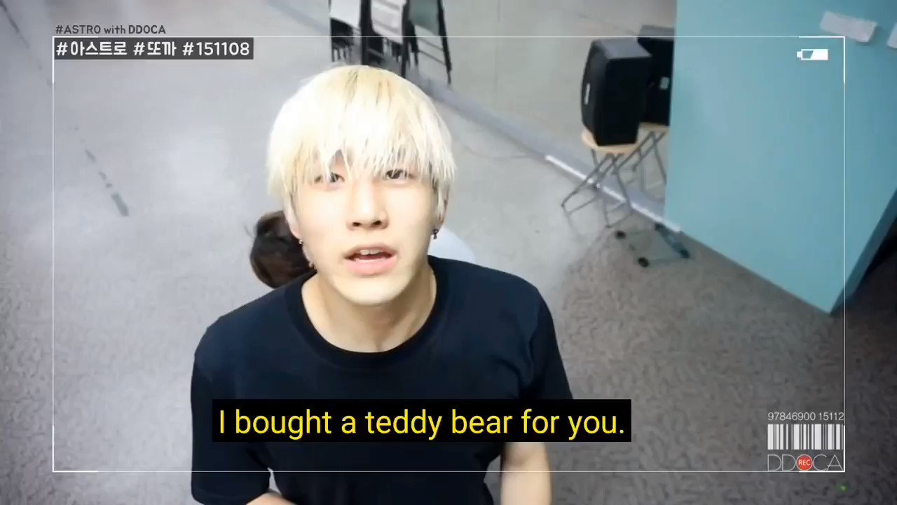 𝑫𝒂𝒚 𝒘𝒊𝒕𝒉 𝑴𝒚𝒖𝒏𝒈𝑱𝒊𝒏 on Twitter: "🐻💐🐱... 😅 #MJ • #엠제이 • #김명준 #JINJIN • #진진 • #박진우 #MyungJin •• # ...