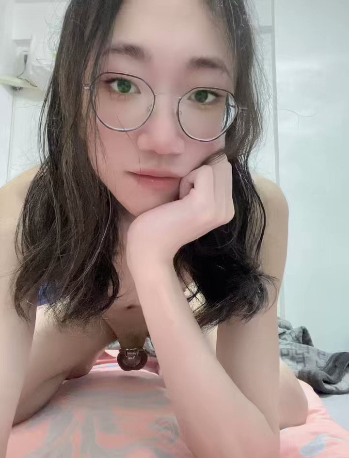 LILILILIYA on Twitter: "更新一波置顶吧 随缘投喂谢谢大家 ️ QQ门槛是99也只能加qq感谢理解🙏 私信基本不回因为怪人太多了💩"