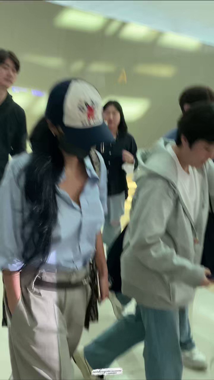 DragonKazoo77 | My Con USA on Twitter: "230515 #MAMAMOO @ ICN departure🛫for My Con US Tour ...