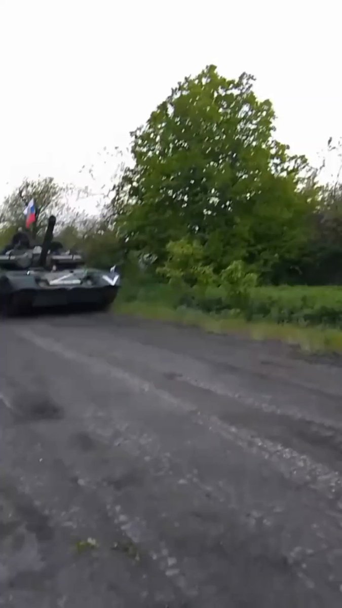 Blackrussian on Twitter: "Cossacks on T80BV heading to battle."