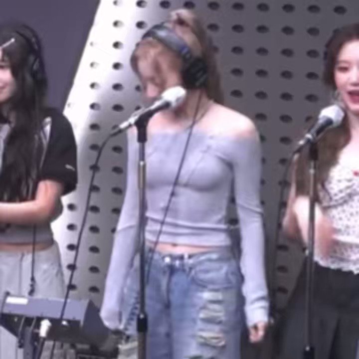 yuqi loops on Twitter: "there’s no way 😭"