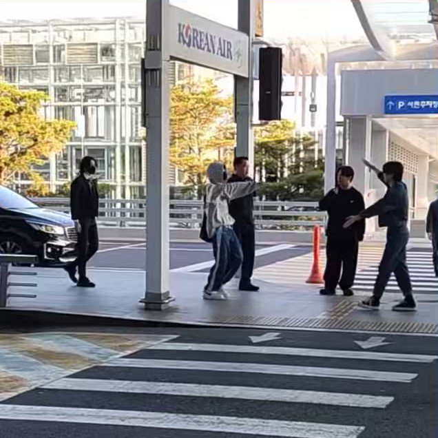 Kyu•chels On Twitter Junkyu And Yoshi Hug🥺🫶🏻