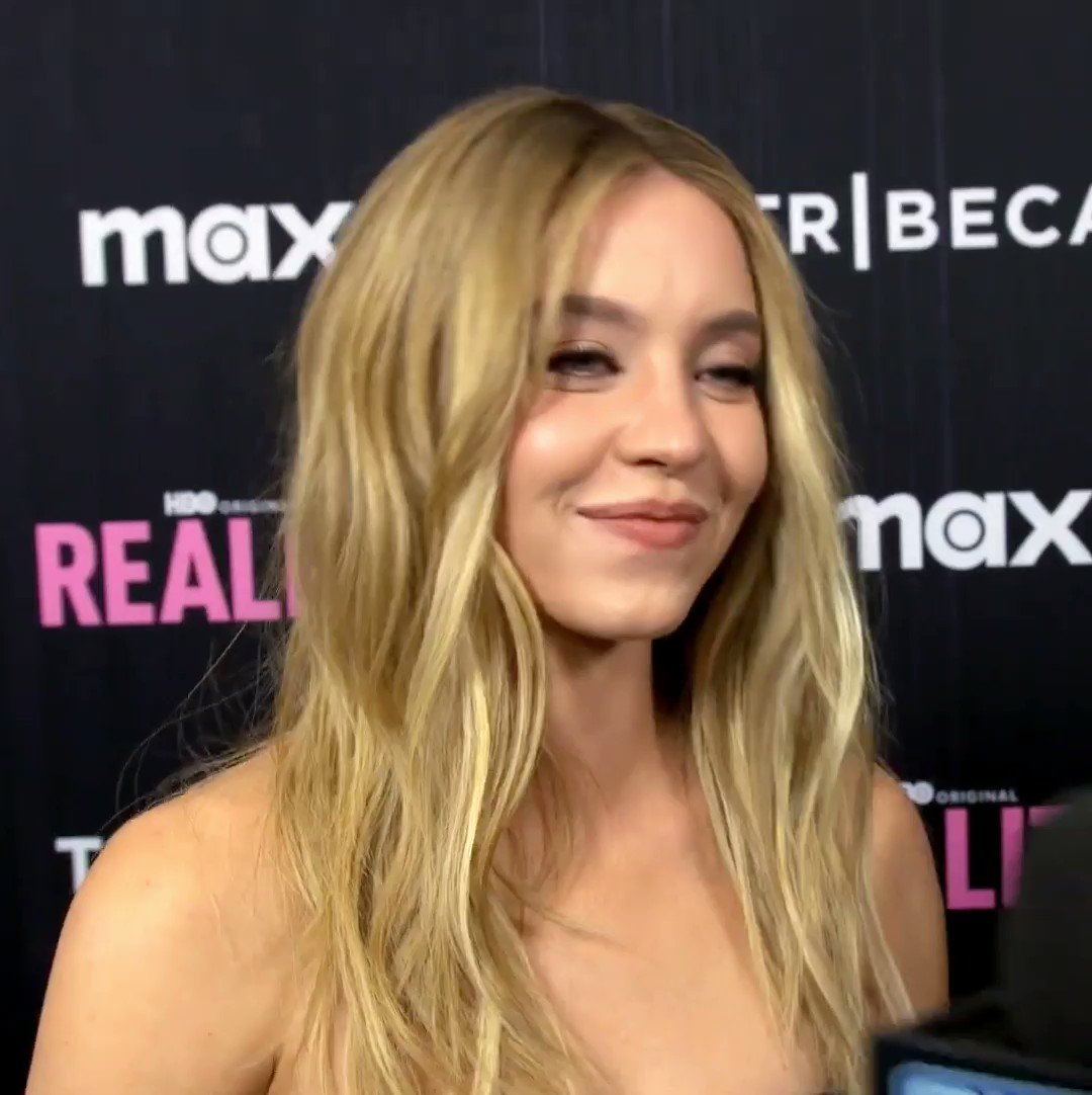 Sydney Sweeney Fans On Twitter “i Know That The Fans Would Probably