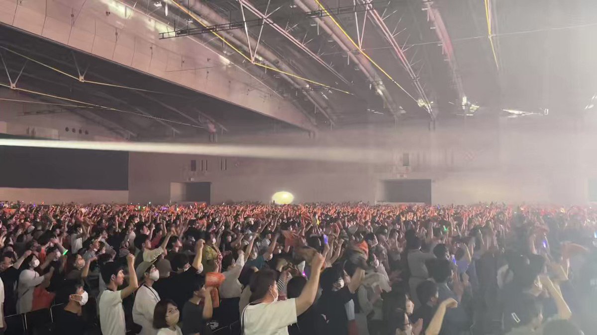 Yoasobi On Twitter Yoasobi電光石火ツアー 福岡公演day1でした! お一人お一人の楽しそうな顔も、暖かいおかえりの声も、全てちゃんと届いております。お越し