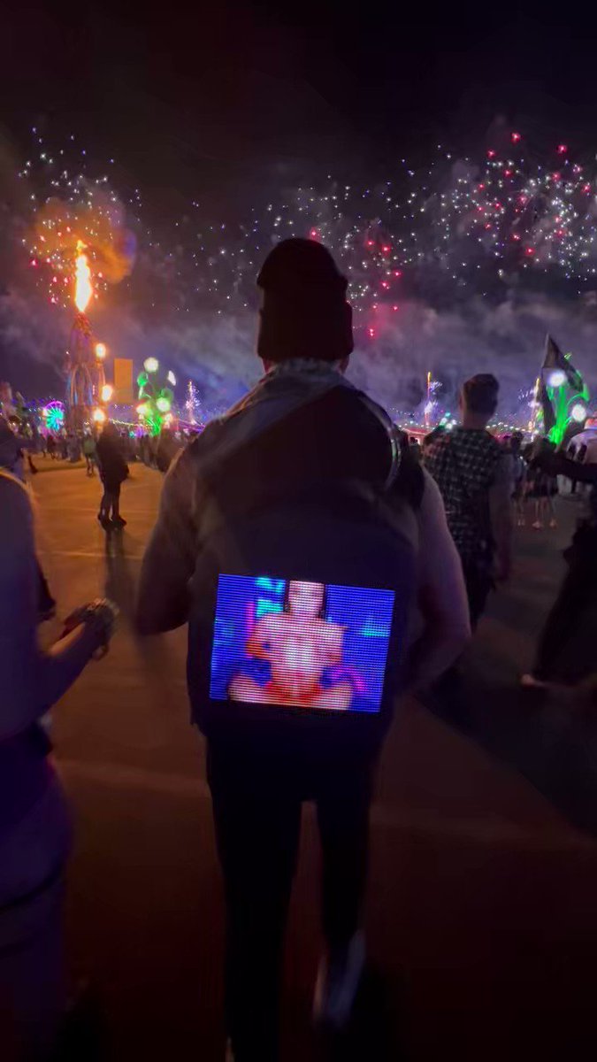 TURND ON on Twitter: "EPIC !!! @MrLuckyPOV"