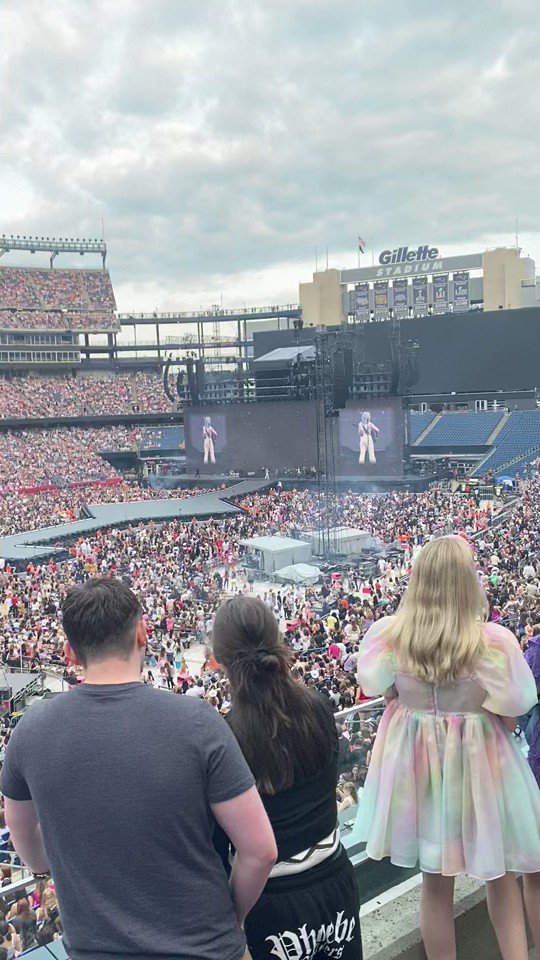 Caroline On Twitter This Is A Love Song” Killing Myslef By Hurling My Body Over The Barrier
