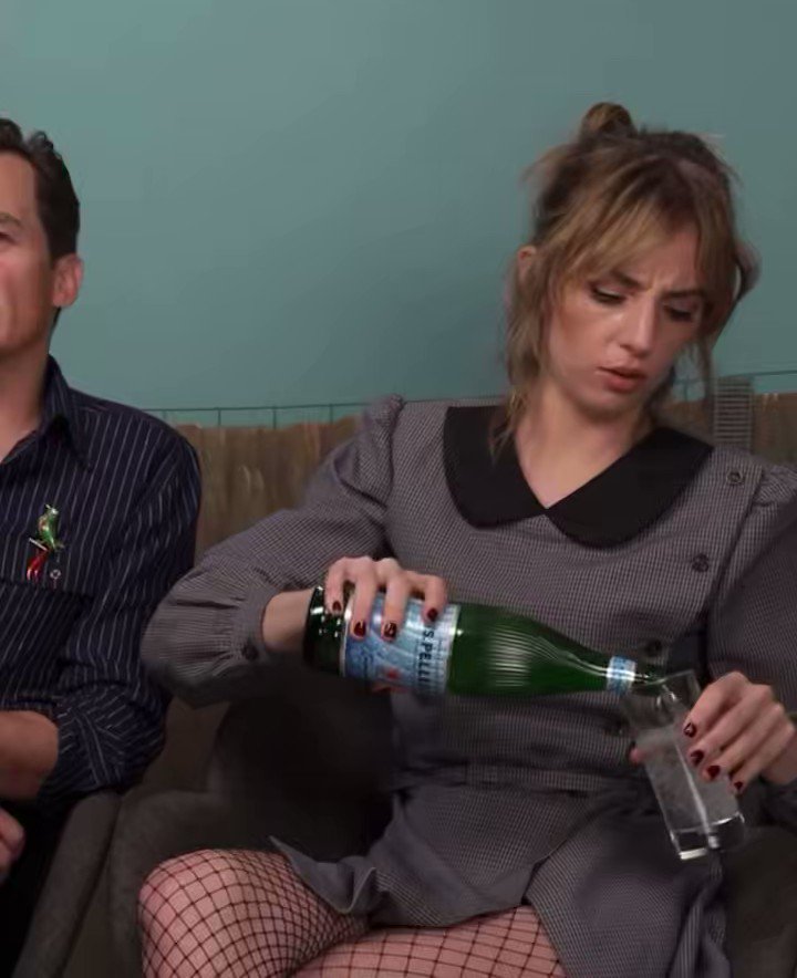 daily maya hawke on Twitter: "no she’s so me coded sorry guys https://t.co/yTPaRwJdMm" / Twitter