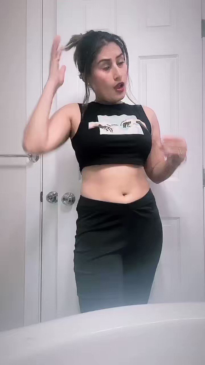 SurleenOfficial on Twitter: " ️🇨🇦 #surleen https://t.co/33UT0Rcs4a" / Twitter