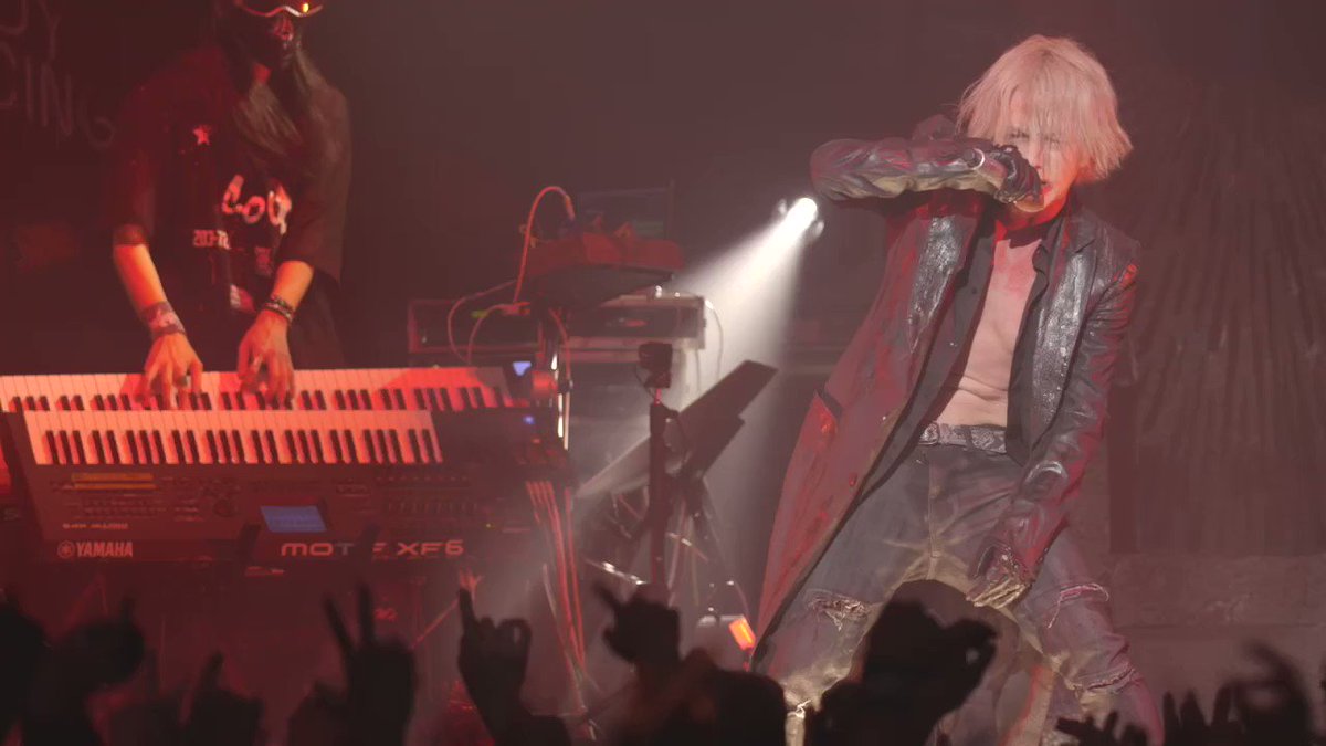 Hyde on Twitter: "#HYDE #HYDELIVE #HYDELIVE2023 #声出し解禁 #BEAUTYANDTHEBEAST #男集合 #1階フロア男性ONLY #2階 ...