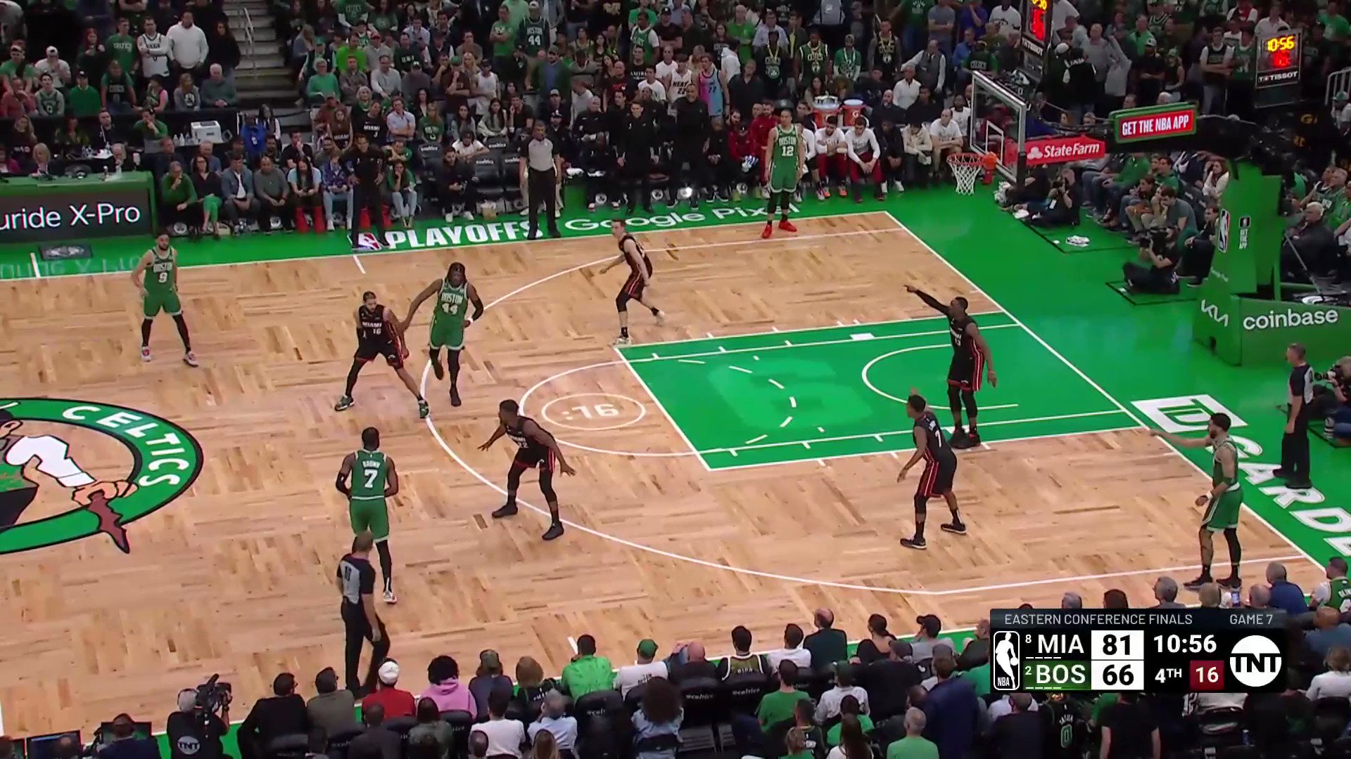 NBA on Twitter: "JIMMY STEAL AND SLAM. MIAMI ON A 7-0 RUN. Get to TNT or the 4Q of ECF Game 7 🍿 ...