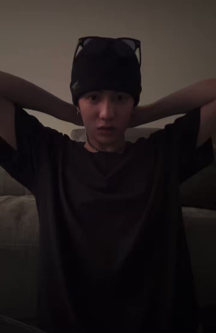 유키 On Twitter 아니 시손쥰 한국 어땠냐니까 즐거웠다면서 갑자기 우렁차게 “여보세요~” 요난리얔ㅋㅋㅋㅋㅋㅋㅋ