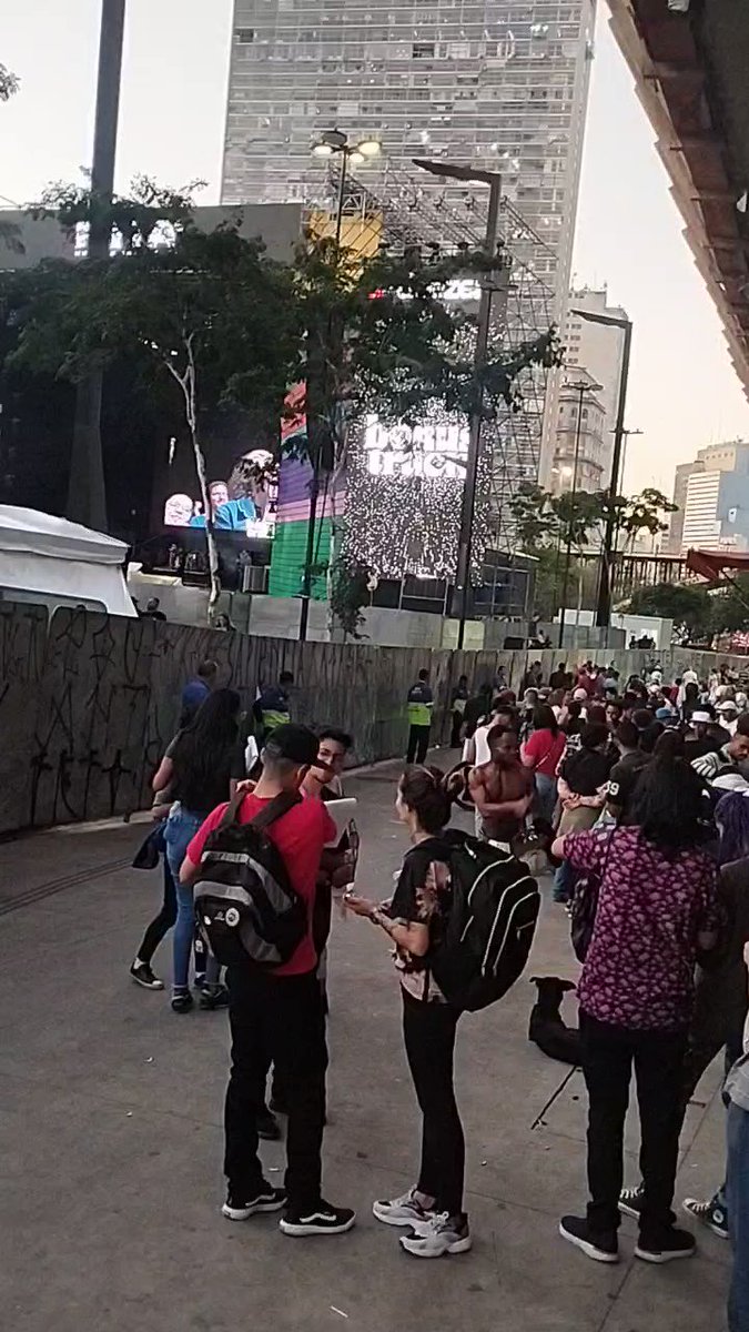 Choquei On Twitter 🚨veja Várias Pessoas Assistem Ao Festival Mita Do