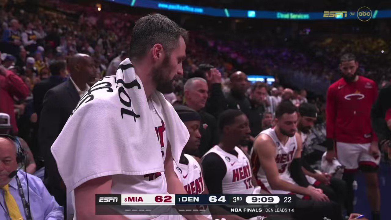 ClutchPoints on Twitter: ""Kevin Love has surpassed [Wes Unseld] as the best outlet passer in ...