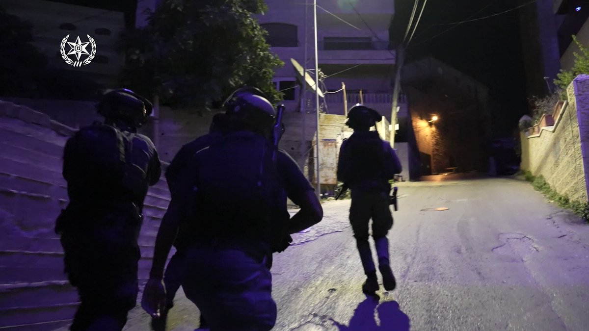 משטרת ישראל On Twitter נעצרו חברי רשת אלימה של שודדים שפעלה ברחבי