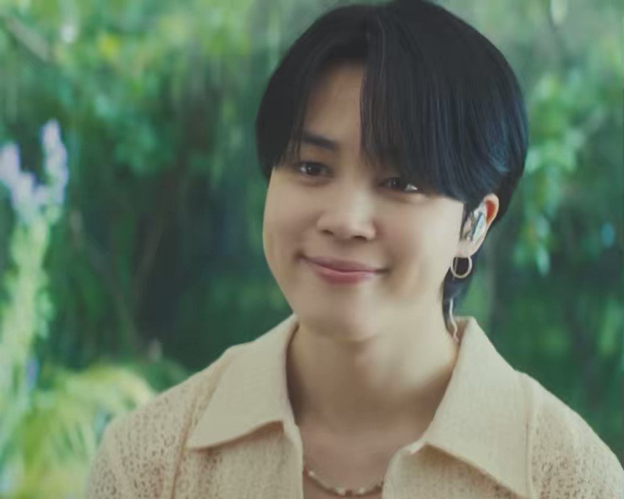 Tiffany Vogt on Twitter: "RT @setiogi: Translating “편지” [Letter] to “Dear. ARMY” in English and ...