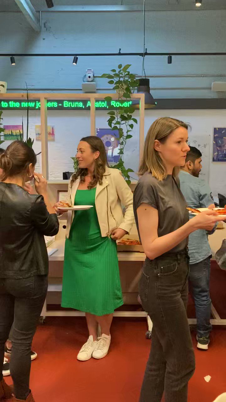 Reactjs Girls On Twitter Networking Over A Slice Of Pizza It Couldn T Get Any Better 🍕